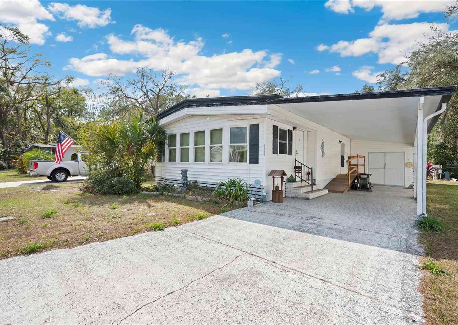 Betmar Acres, Zephyrhills, FL FSBO - 17 Homes For Sale